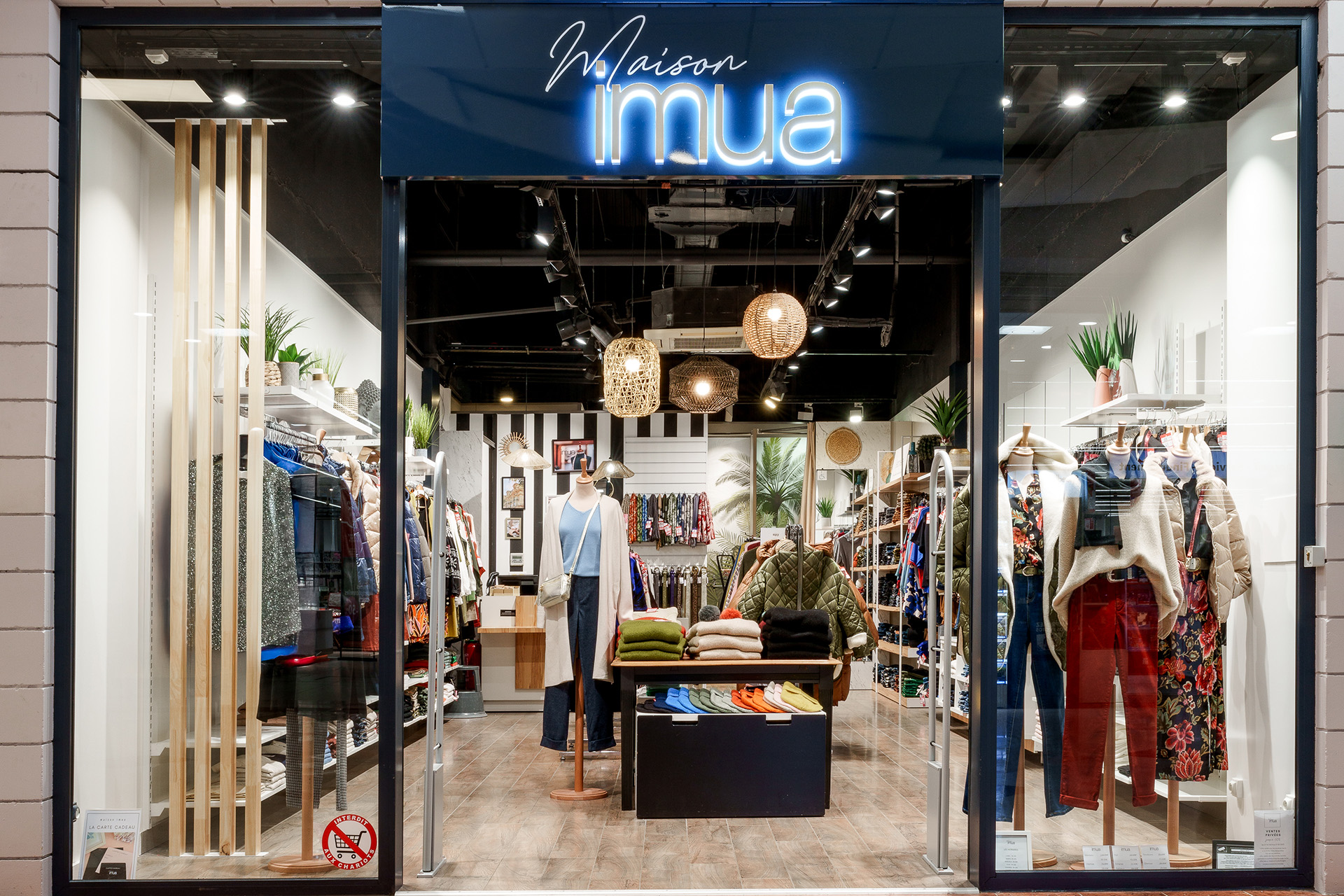 Imua - Centre commercial Auchan Chambray 2